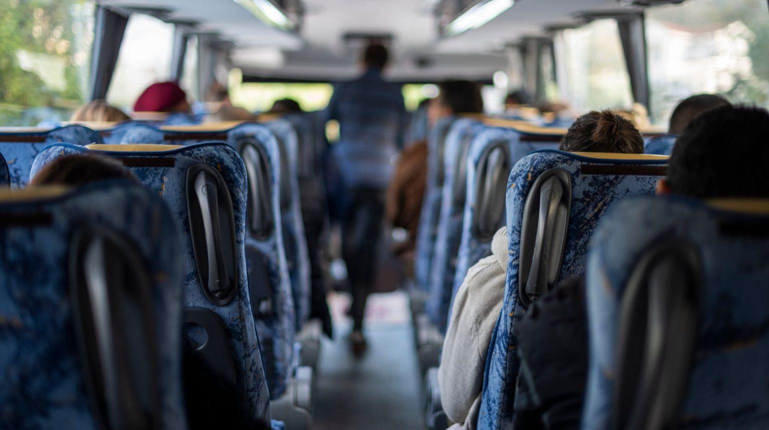 Toronto to Blue Mountain Bus | Book Online with Maple Bus
